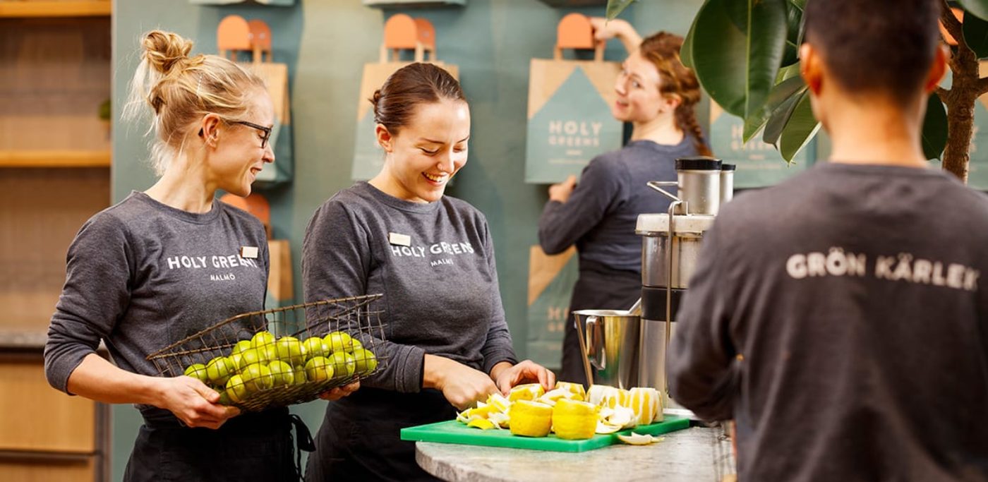Kreativa sallader - bra för kroppen och snälla mot klimatet - Holy Greens